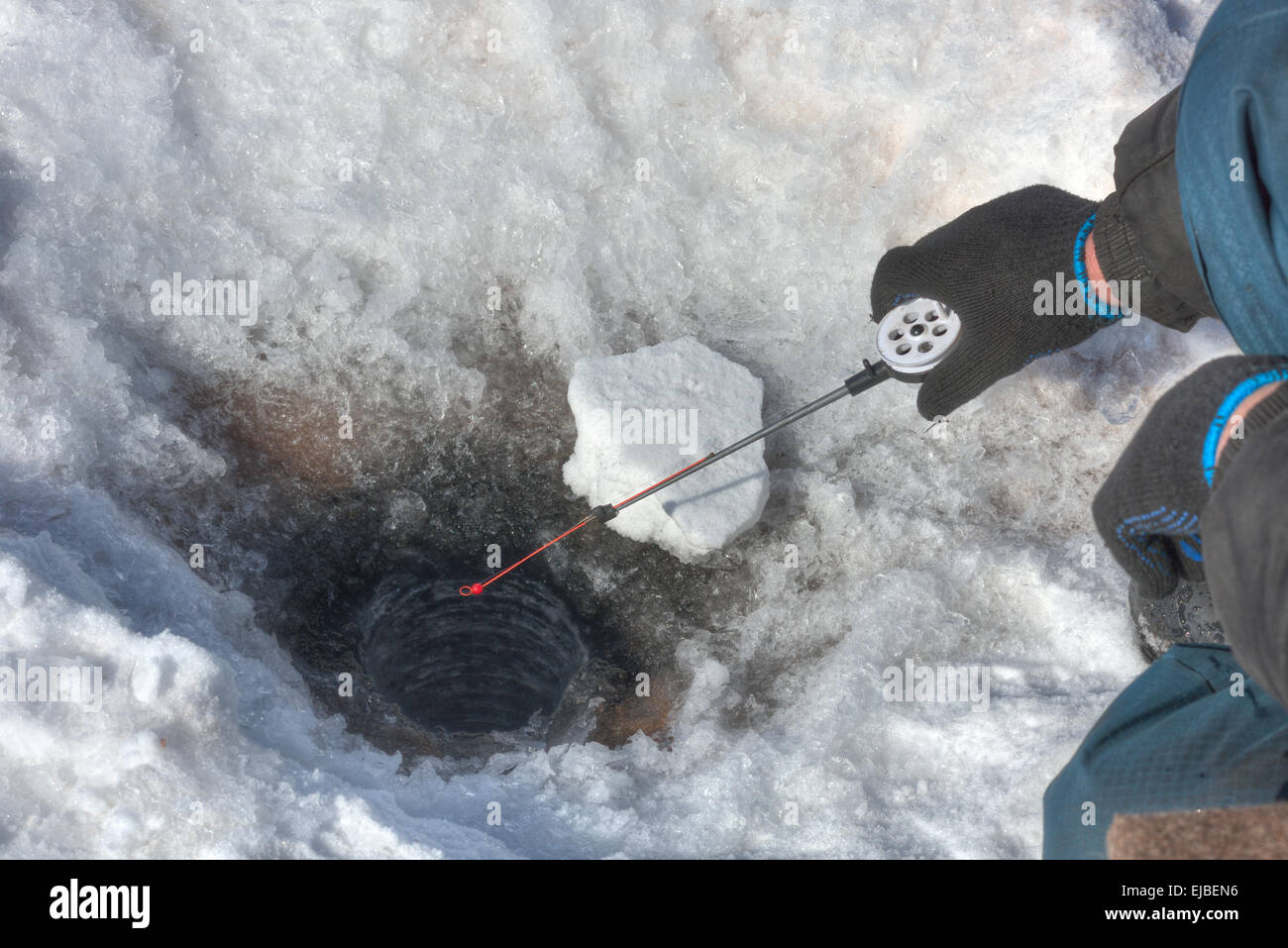 Ice jig hi-res stock photography and images - Alamy