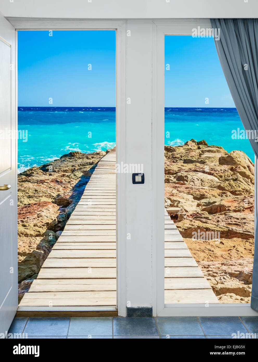 Part hotel side view hi-res stock photography and images - Alamy