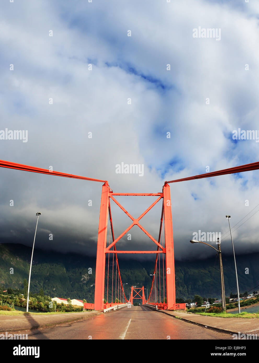 Red bridge construction hi-res stock photography and images - Alamy