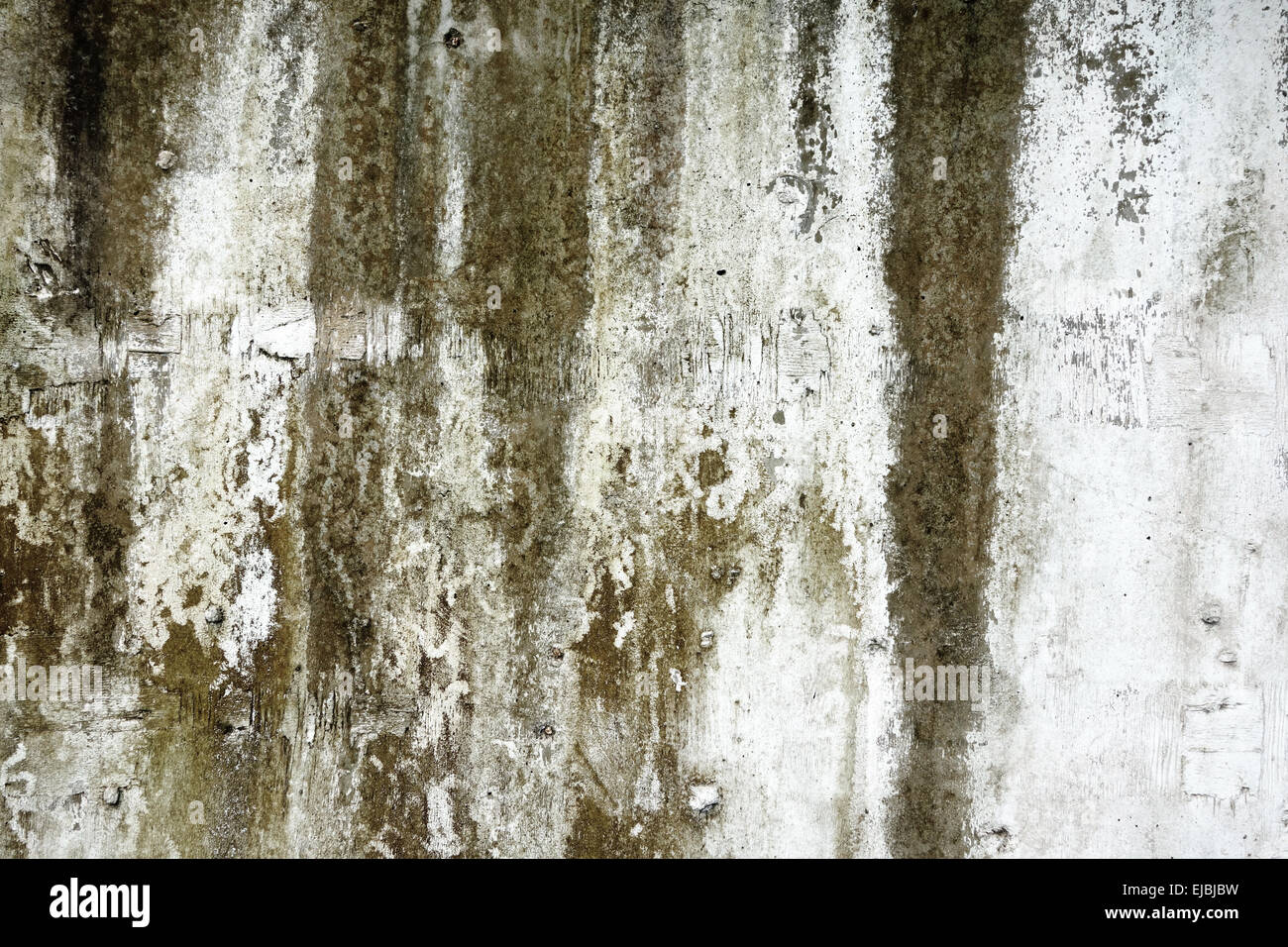 Old cracked wall shadow hi-res stock photography and images - Alamy