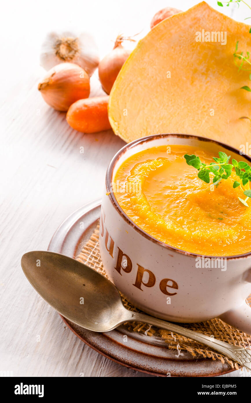 plug beet velouté Stock Photo - Alamy