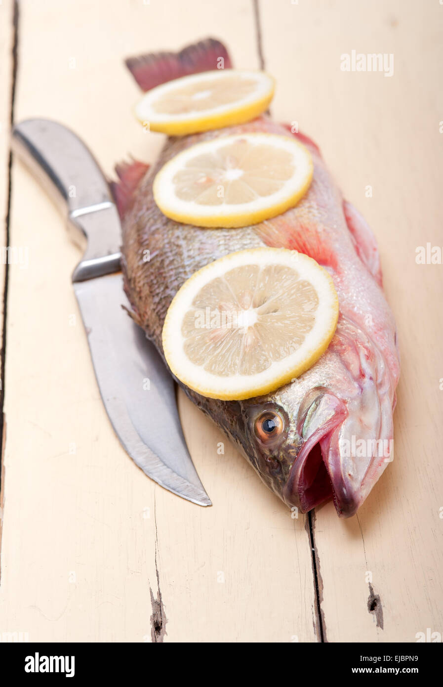 fresh whole raw fish Stock Photo - Alamy