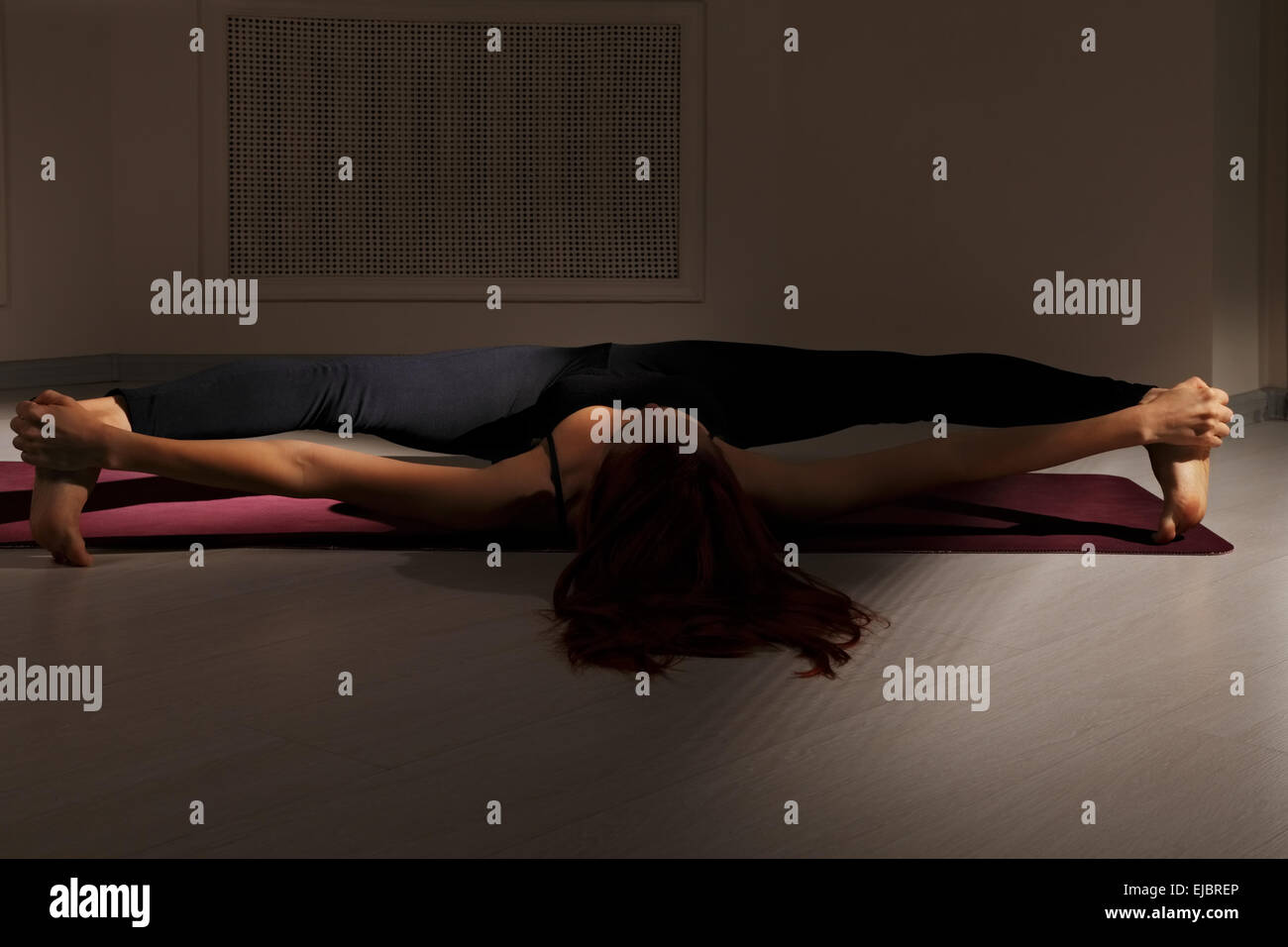 Split position hi-res stock photography and images - Alamy