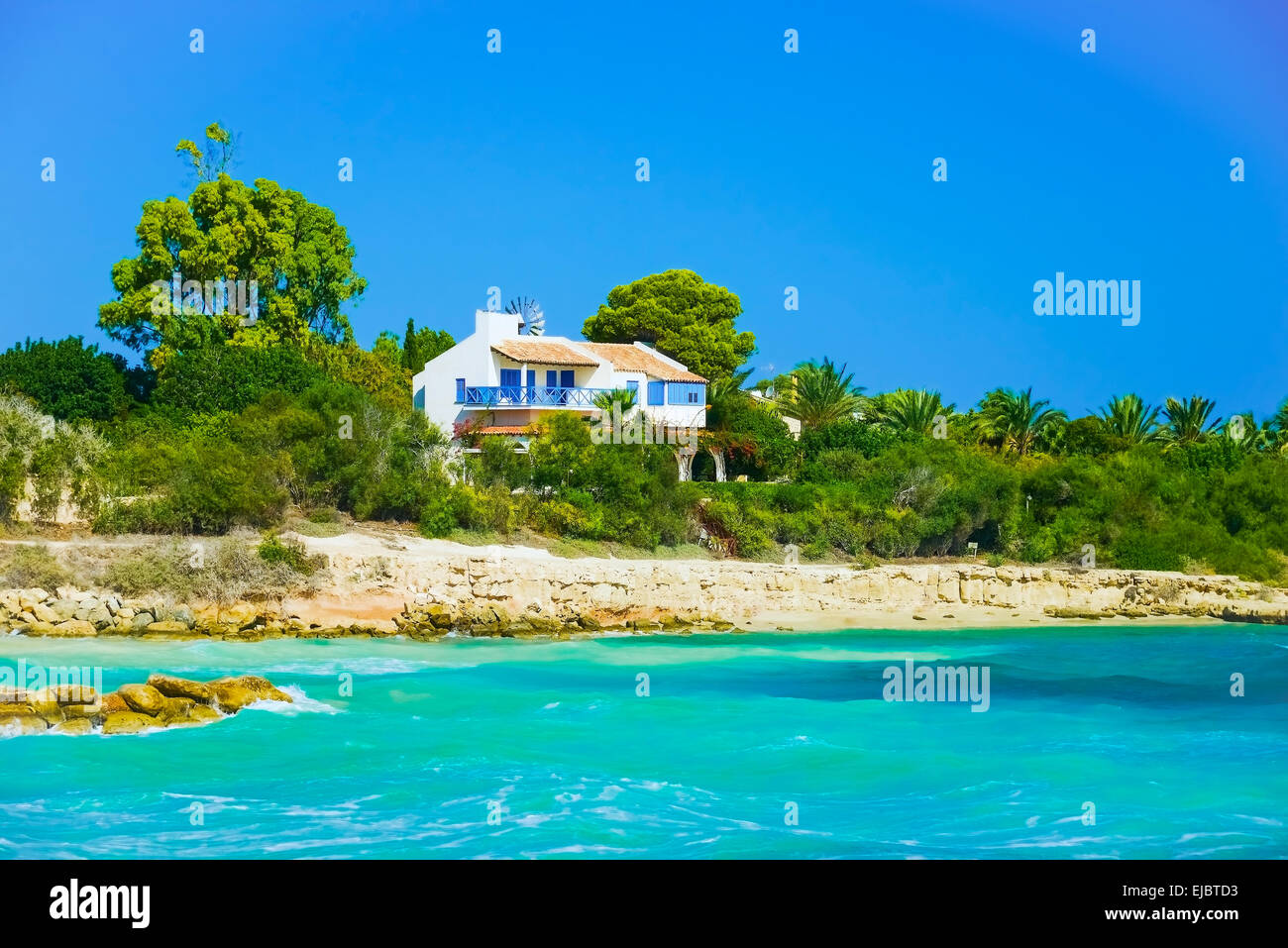 house on the island of Cyprus Stock Photo - Alamy