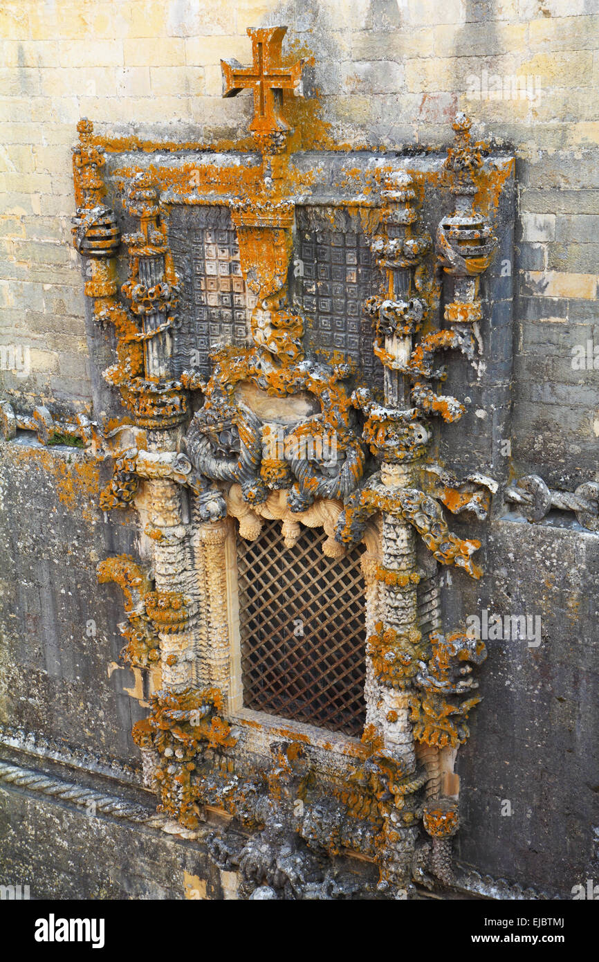Internal castle gate hi-res stock photography and images - Alamy