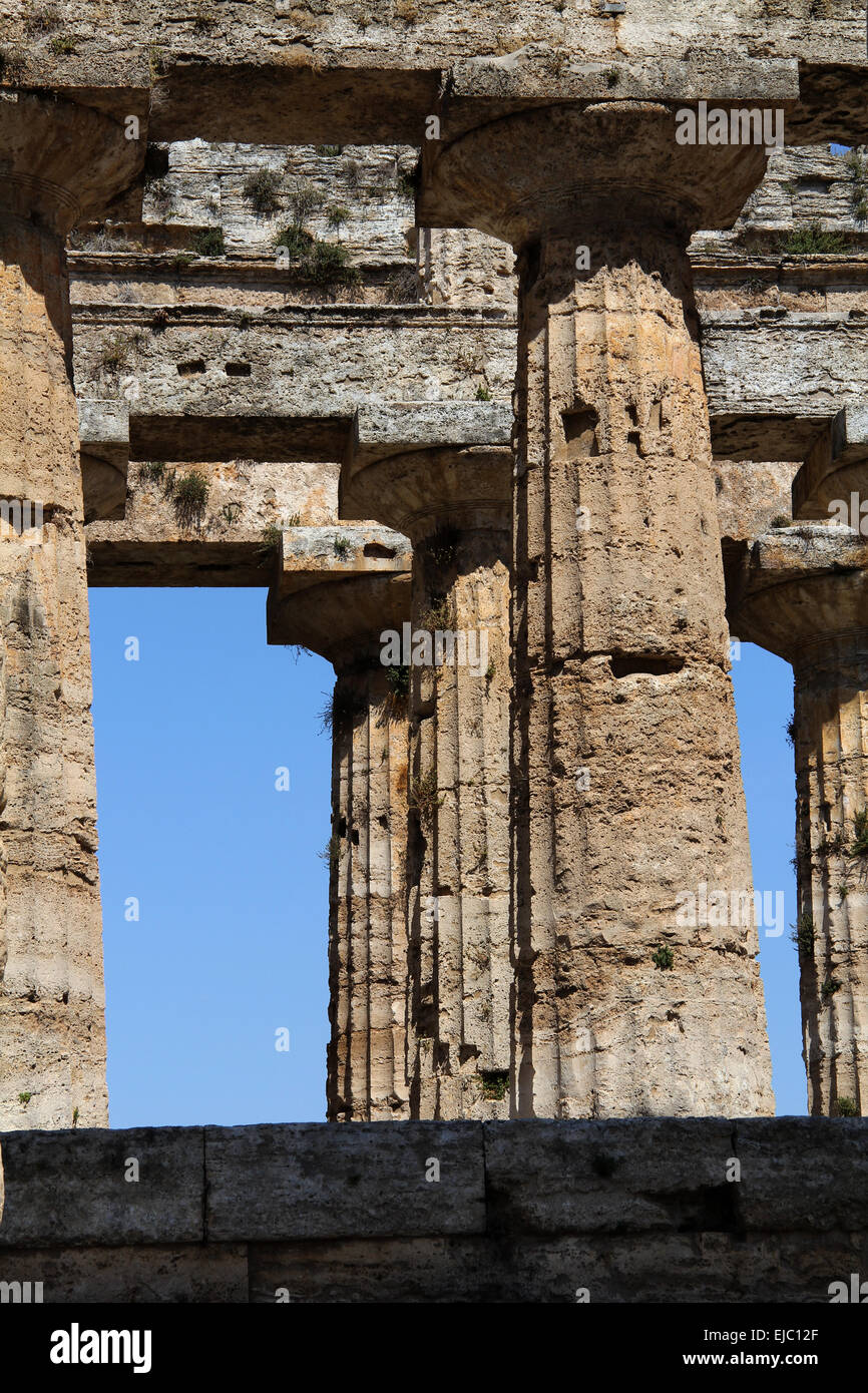 Temple of Hera (Temple of Neptune Stock Photo - Alamy