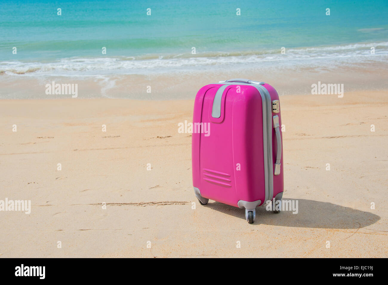 Escape suitcase hi-res stock photography and images - Alamy