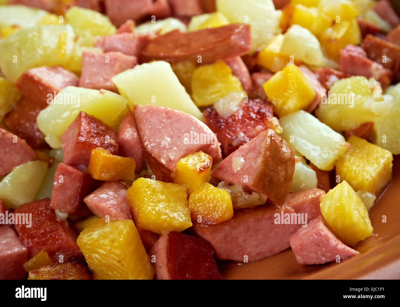 Pyttipanna hi-res stock photography and images - Alamy