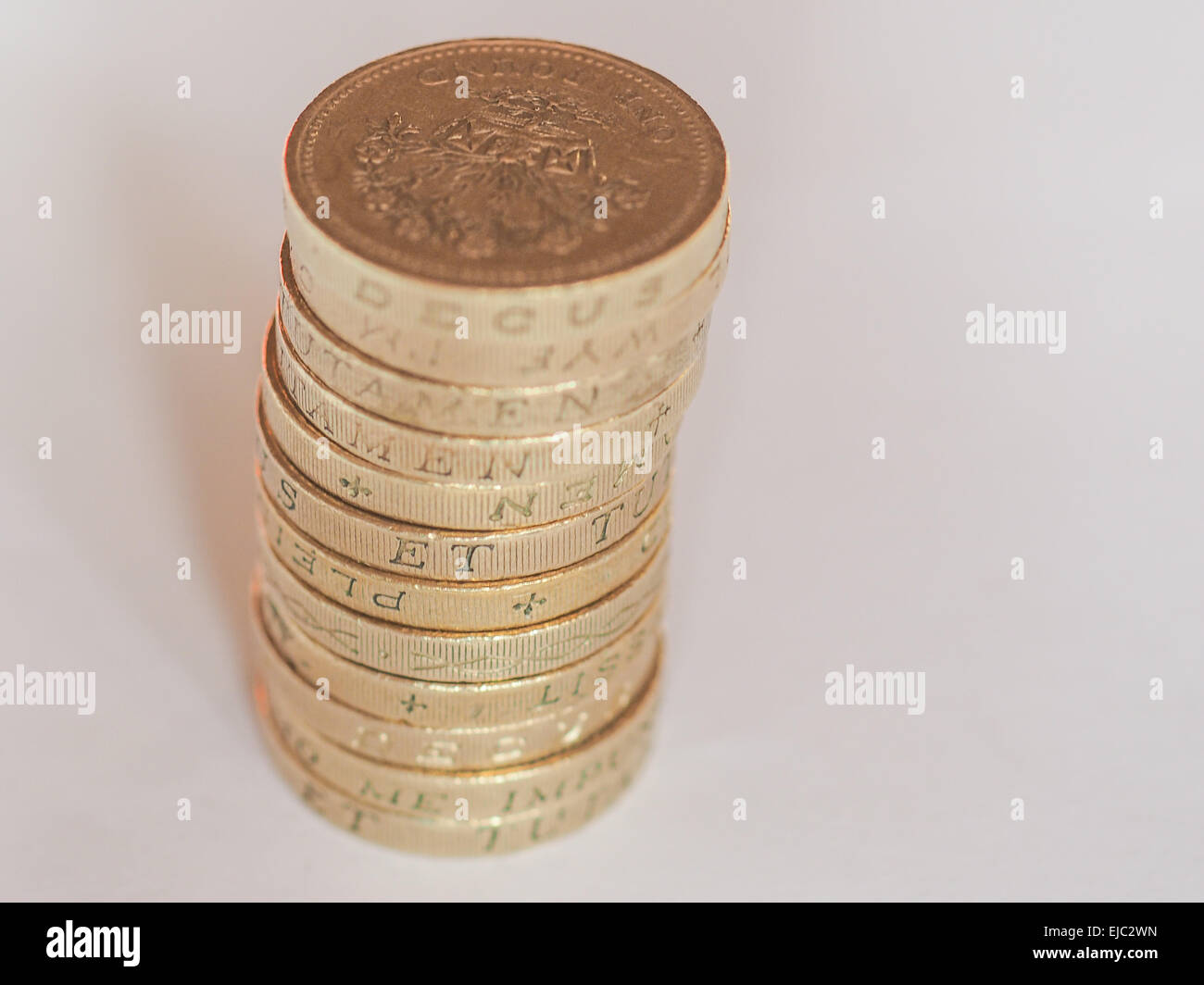 Pound coin pile Stock Photo - Alamy