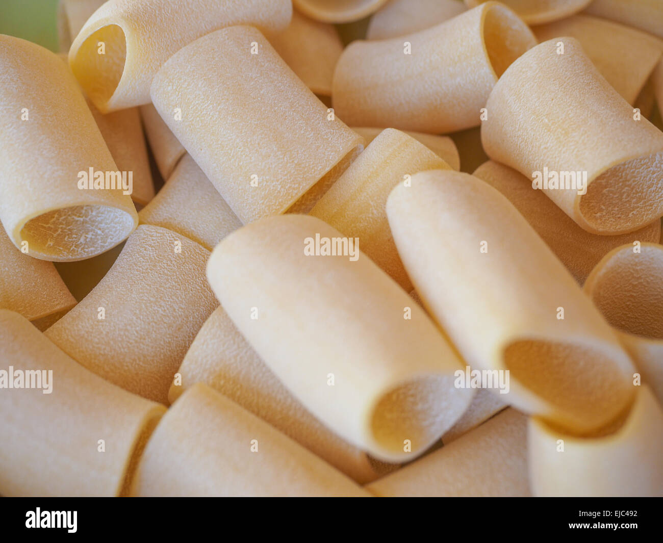 Large pasta tubes hi-res stock photography and images - Alamy
