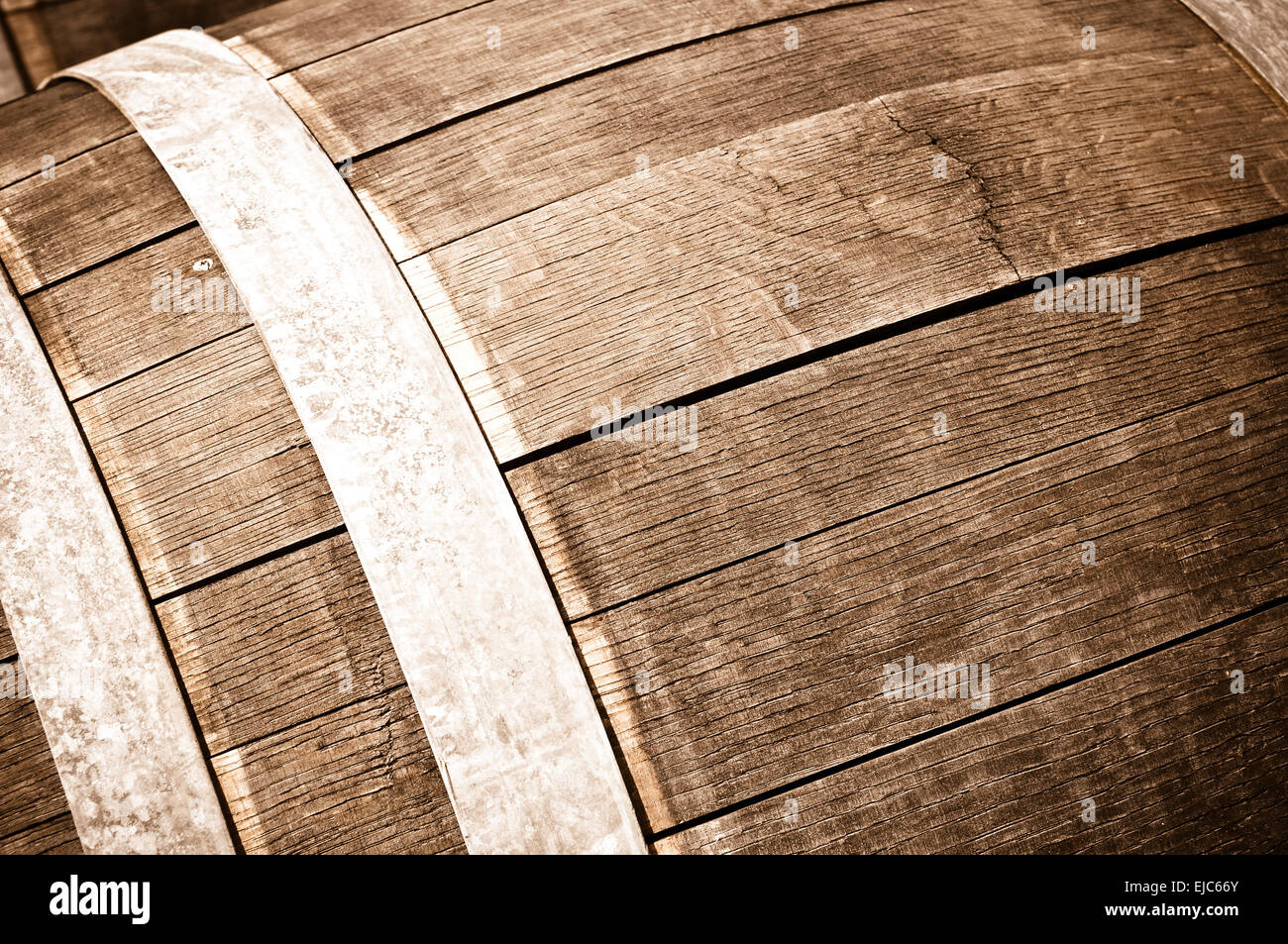 Oak Wine Barrel Stock Photo - Alamy