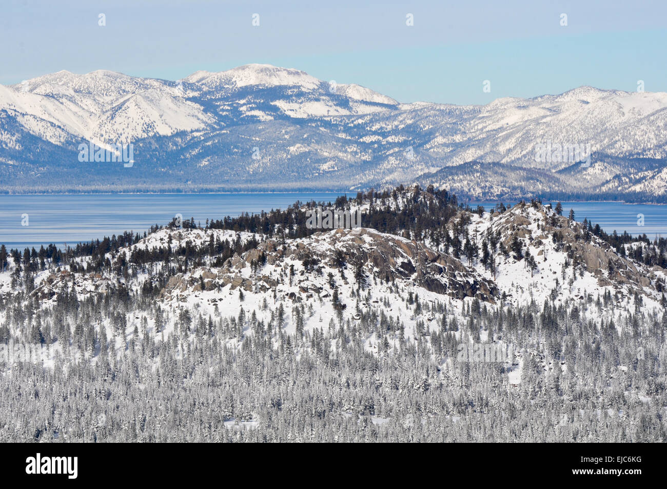 Winter landscape in lake tahoe hi-res stock photography and images - Alamy