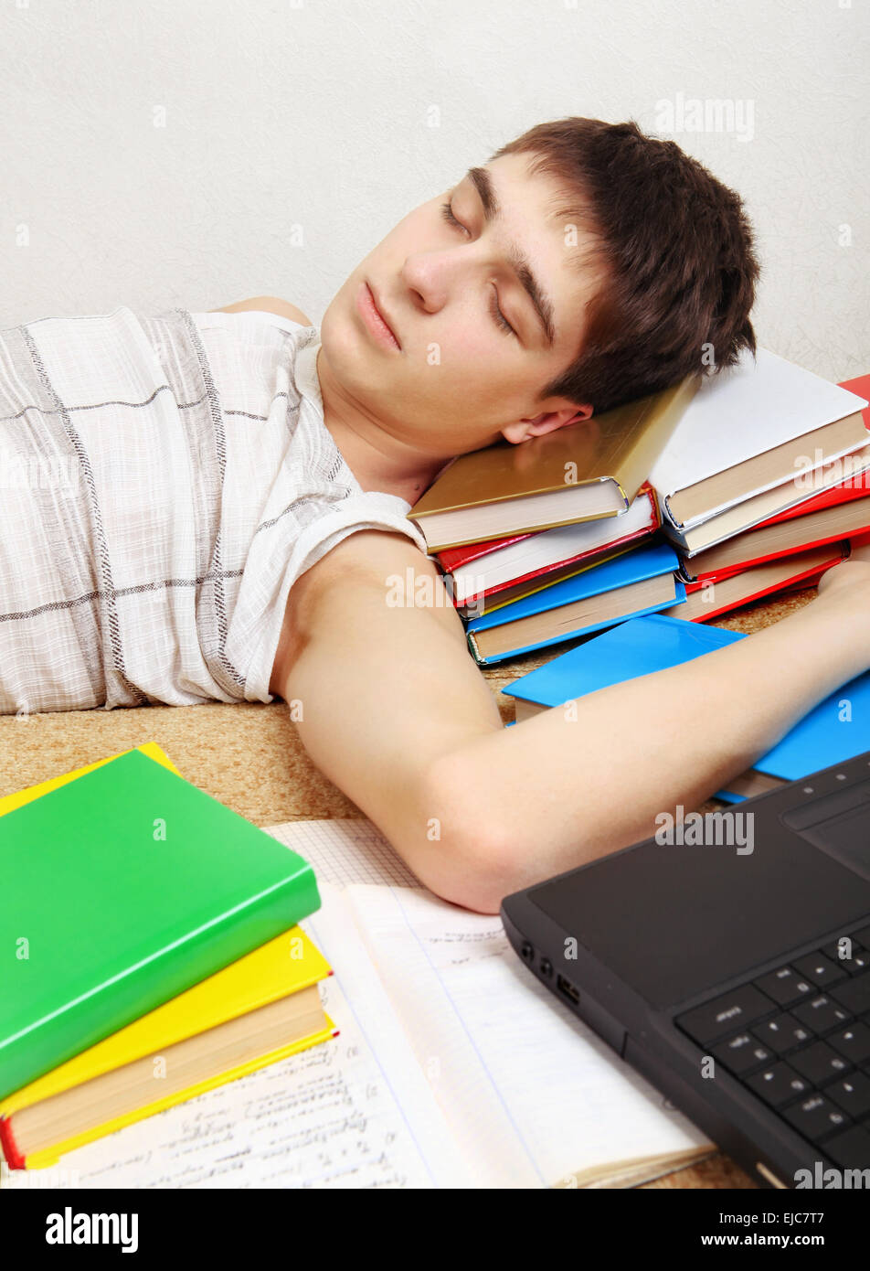 Student sleeping bed laptop hi-res stock photography and images - Alamy