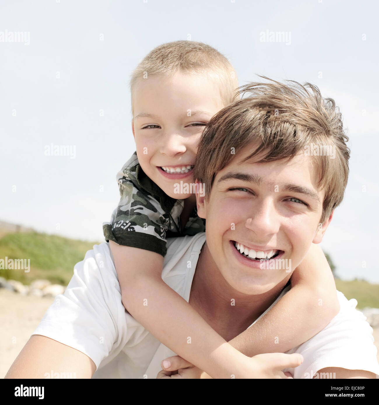 Happy teen brothers hi-res stock photography and images - Alamy