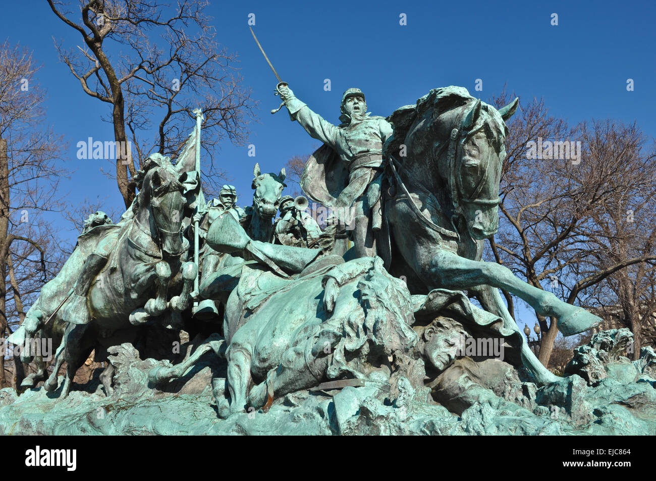 Cavalry charge statue hi-res stock photography and images - Alamy
