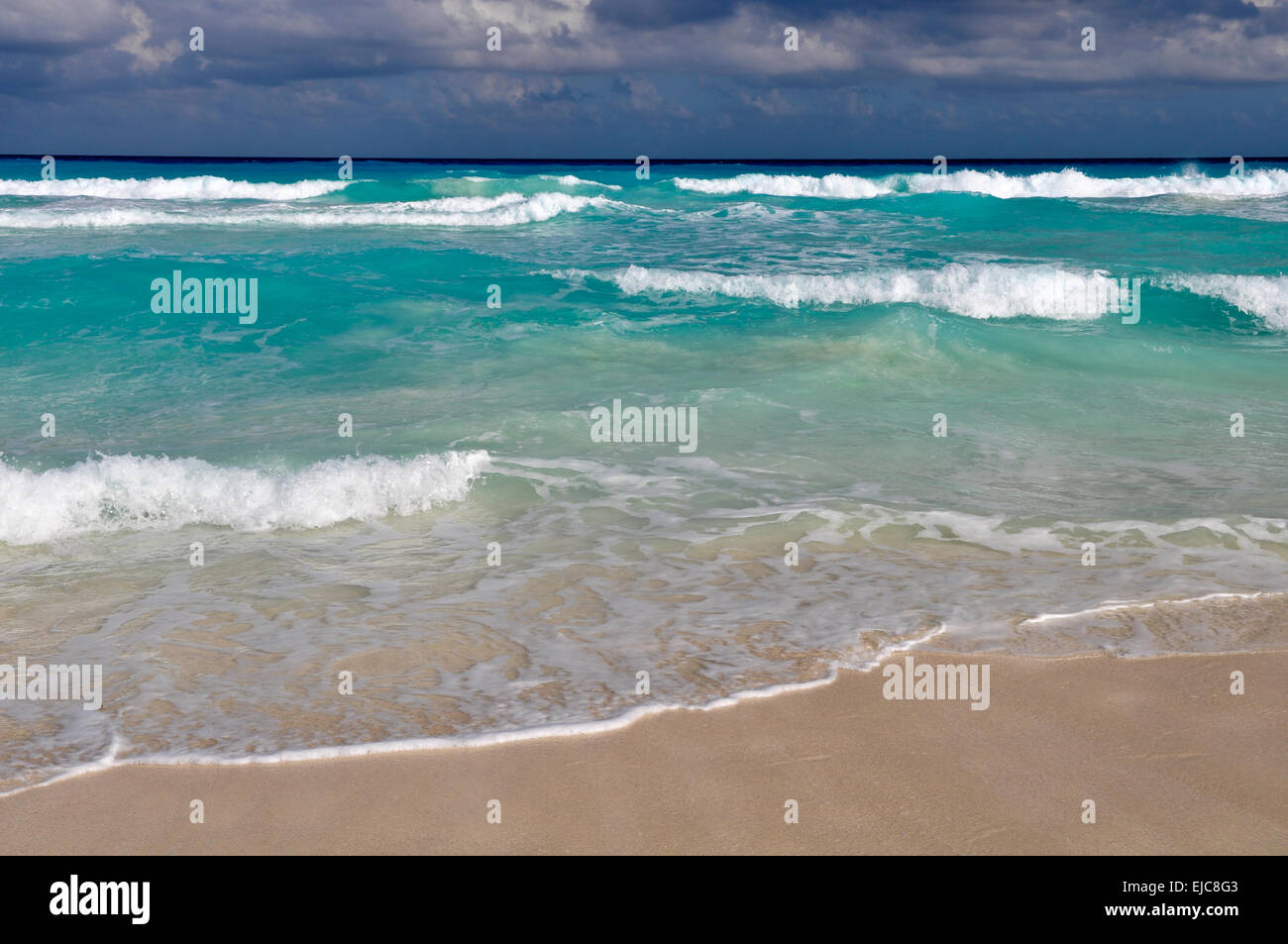Beautiful cancun hi-res stock photography and images - Alamy