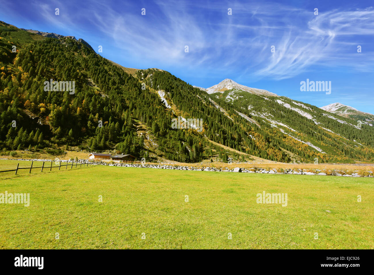 Sunny alps hi-res stock photography and images - Alamy