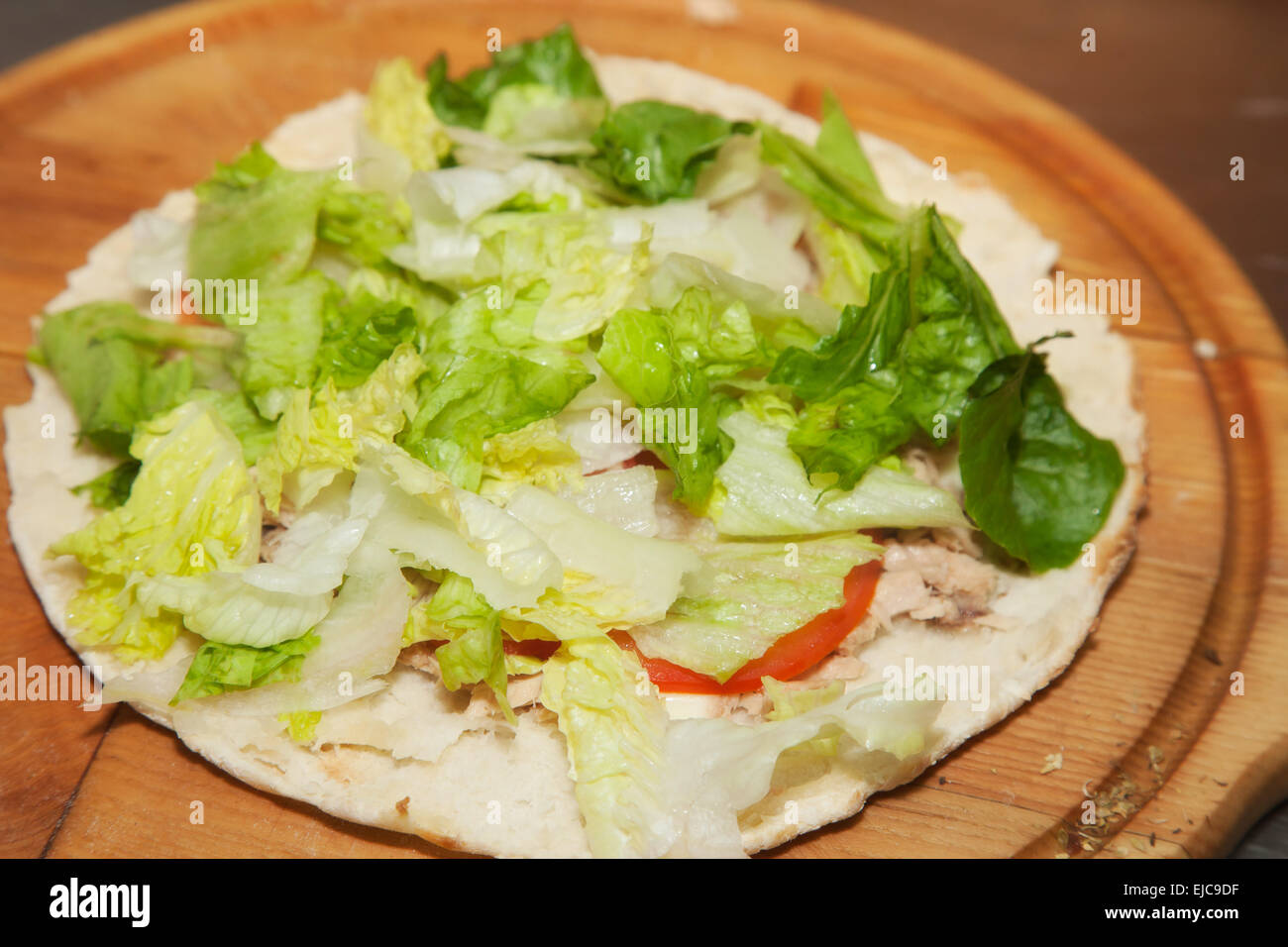 fresh leaves on base for pizza Stock Photo - Alamy