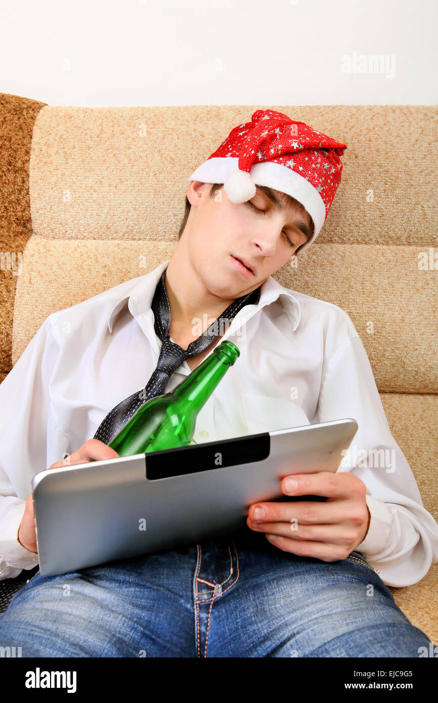 Man sleeping beer bottle hi-res stock photography and images - Alamy