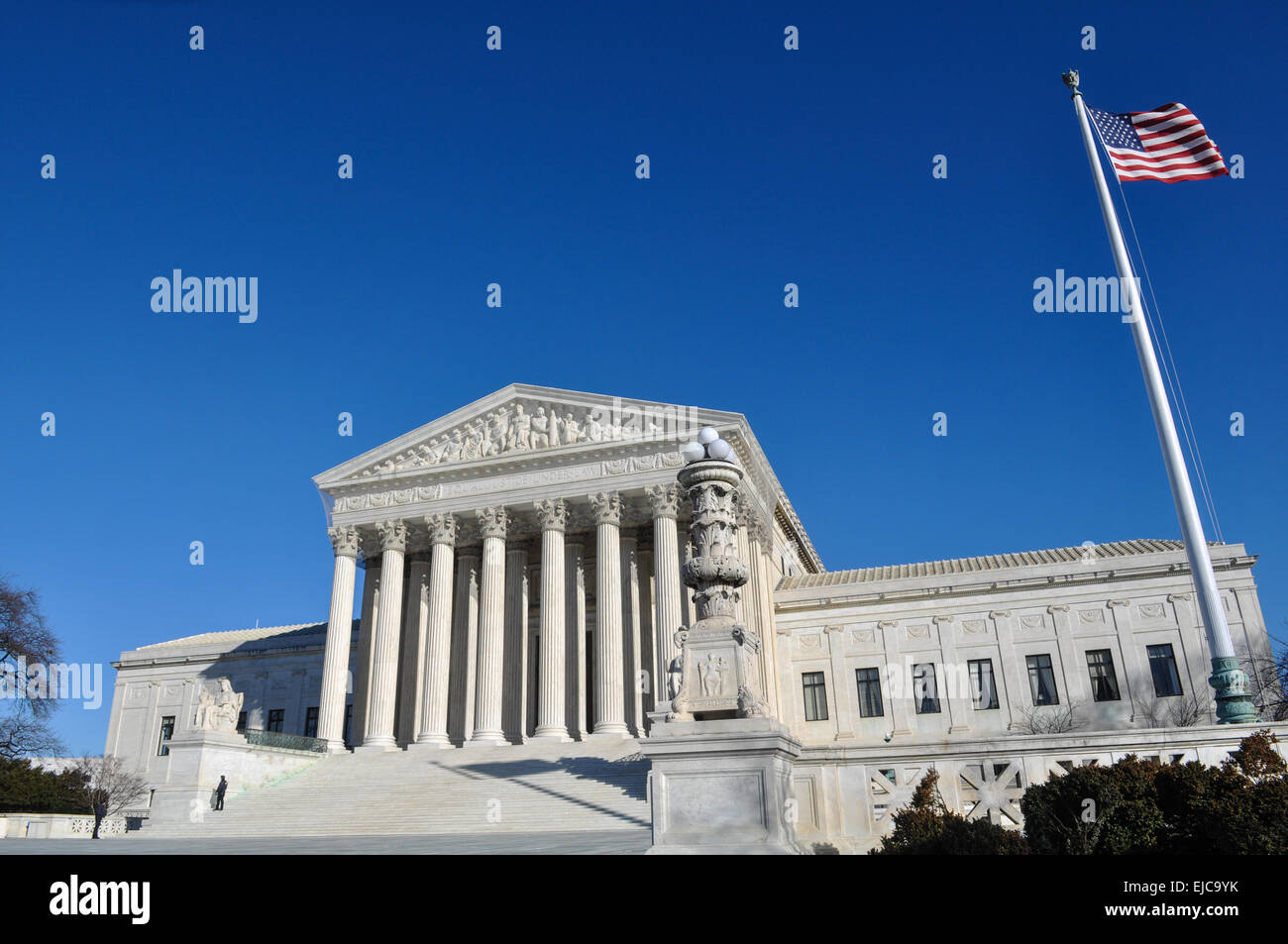 Supreme court dc steps hi-res stock photography and images - Alamy