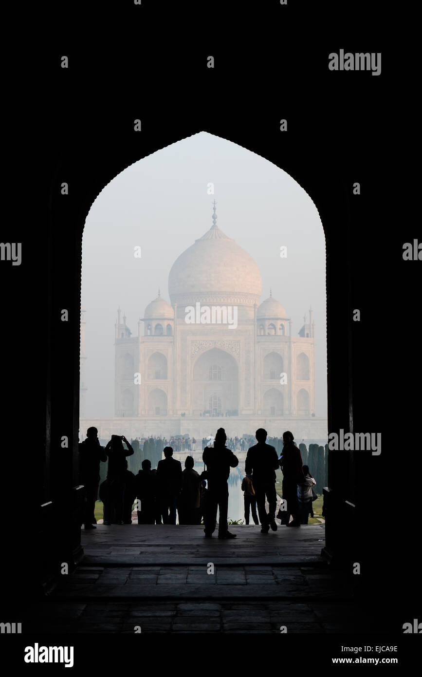Entrance to the Taj Mahal Stock Photo - Alamy