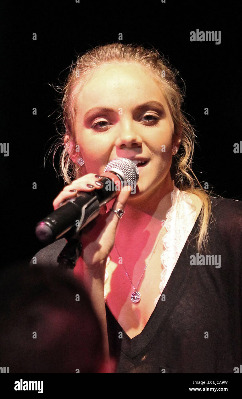 Danielle Bradbery performs at Revolver Saloon inside Santa Fe Station ...