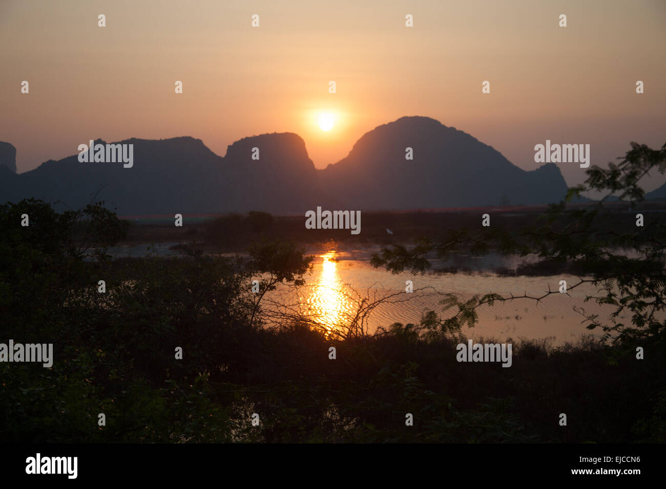 Thailand khao sam roi yot national park hi-res stock photography and ...