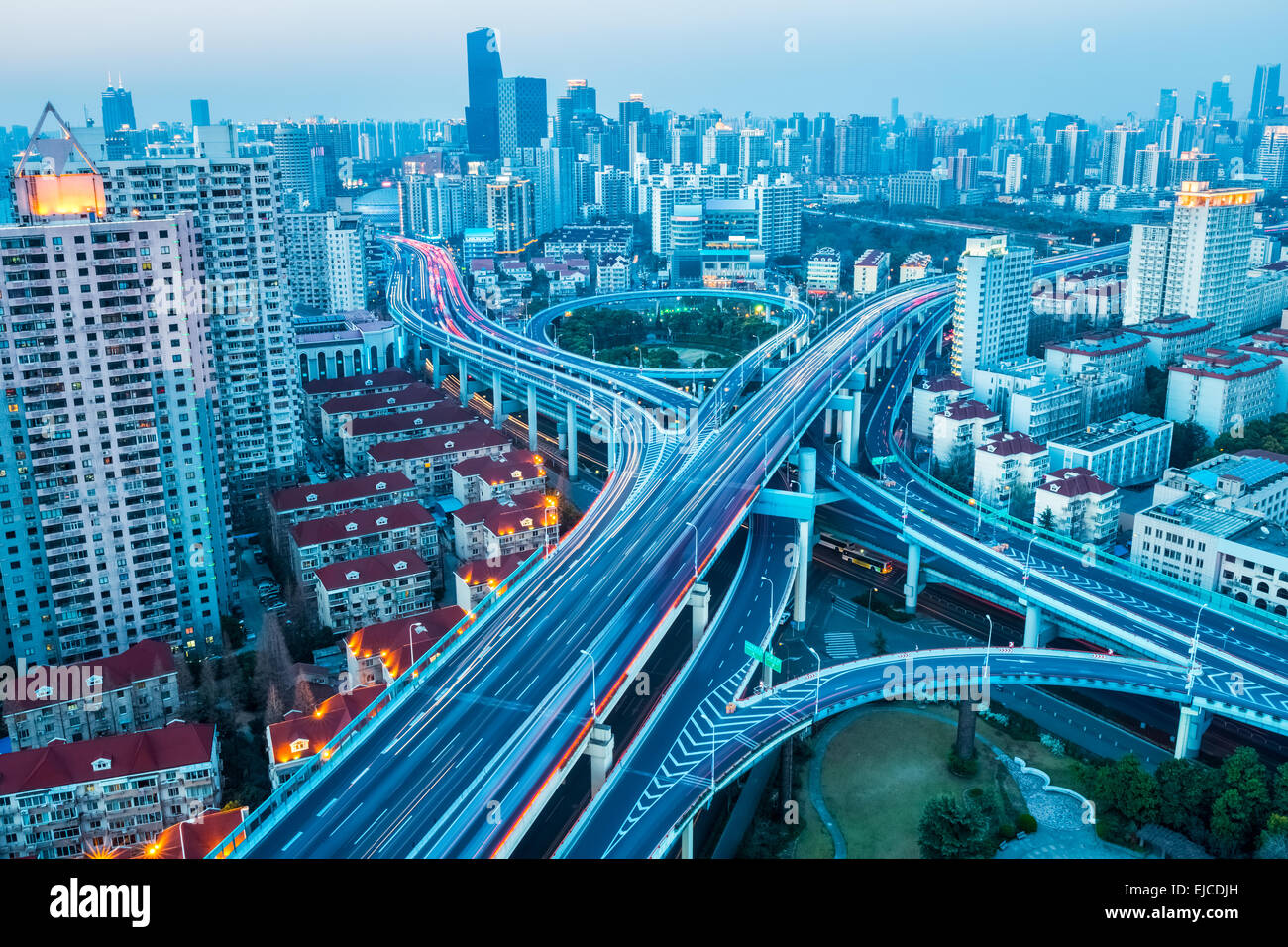 Busy junction motorway hi-res stock photography and images - Alamy