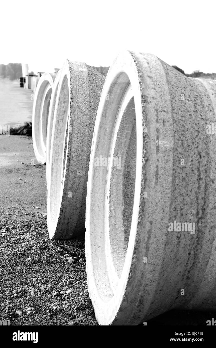 Large concrete pipes Black and White Stock Photos & Images - Alamy