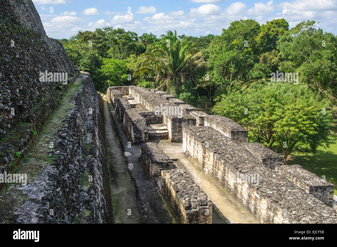 Xunantunich Mayan Ruin in Belize Stock Photo - Alamy