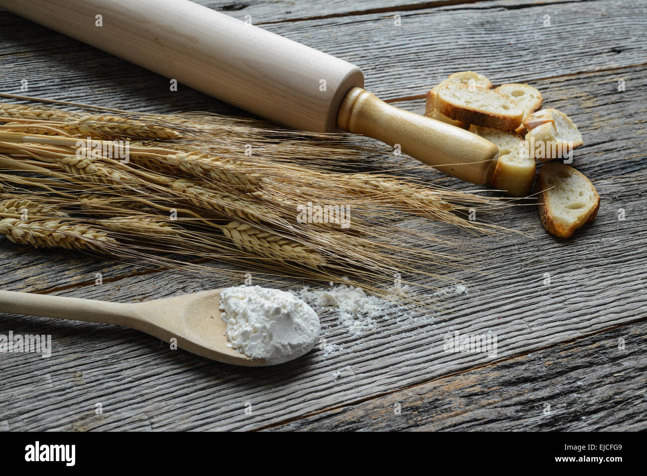 Rolling Pin with Wheat, Flour and Bread Stock Photo - Alamy