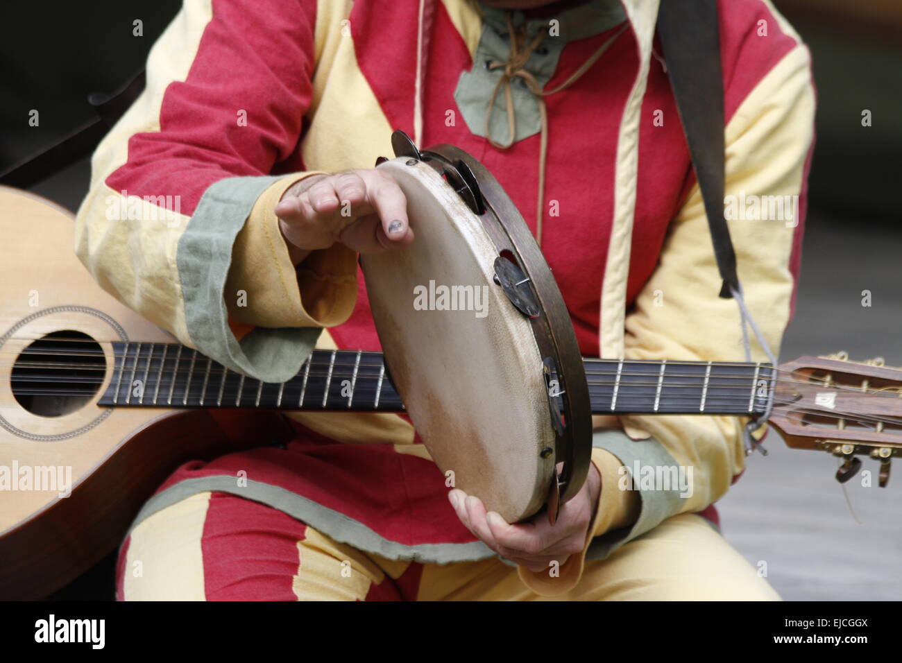 Mittelalter gaukler hi-res stock photography and images - Alamy
