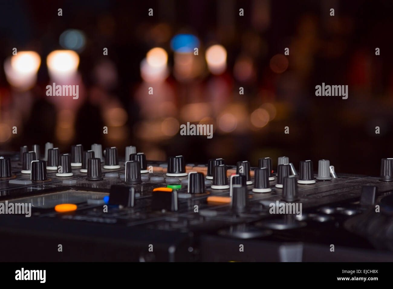DJ stand in the club glow Stock Photo - Alamy