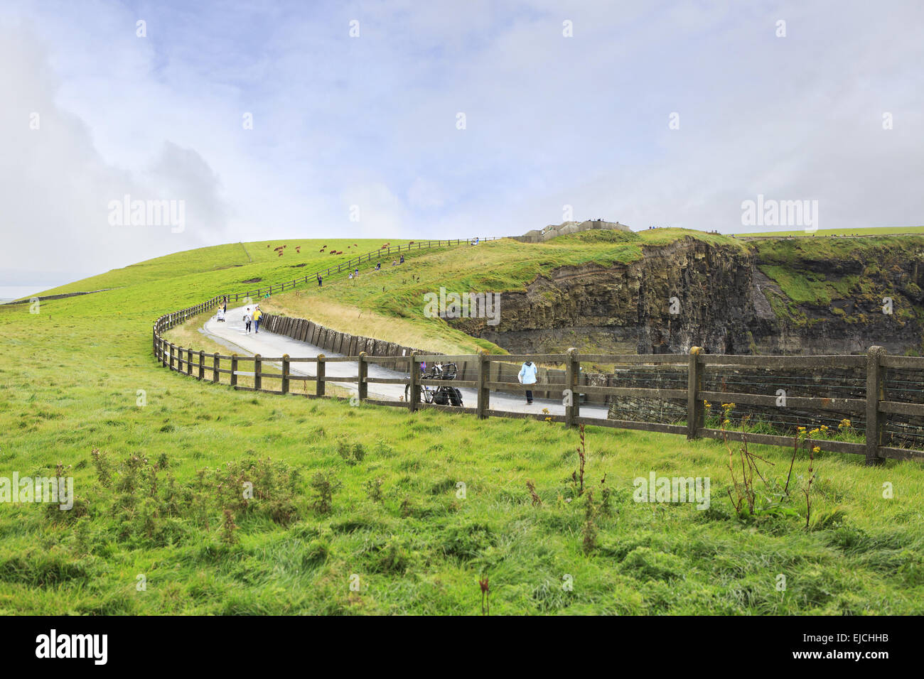 Observation rock trail hi-res stock photography and images - Alamy