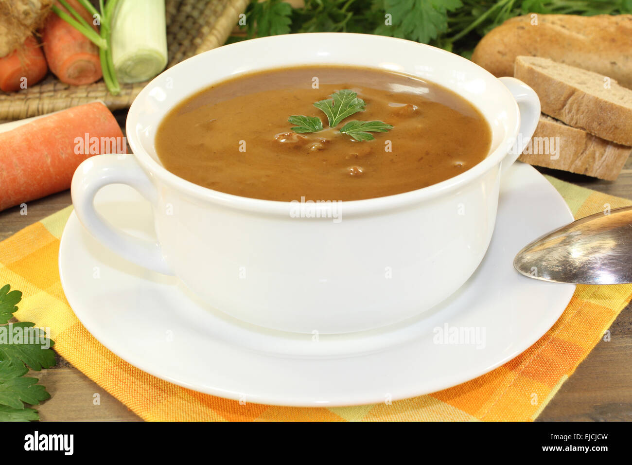 Duck soup hi-res stock photography and images - Alamy