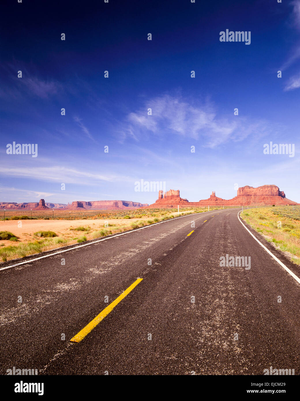 Highway 163 heading south to Monument Valley, Arizona Stock Photo - Alamy