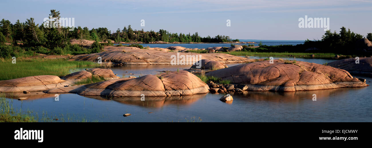 Cove island georgian bay hi-res stock photography and images - Alamy