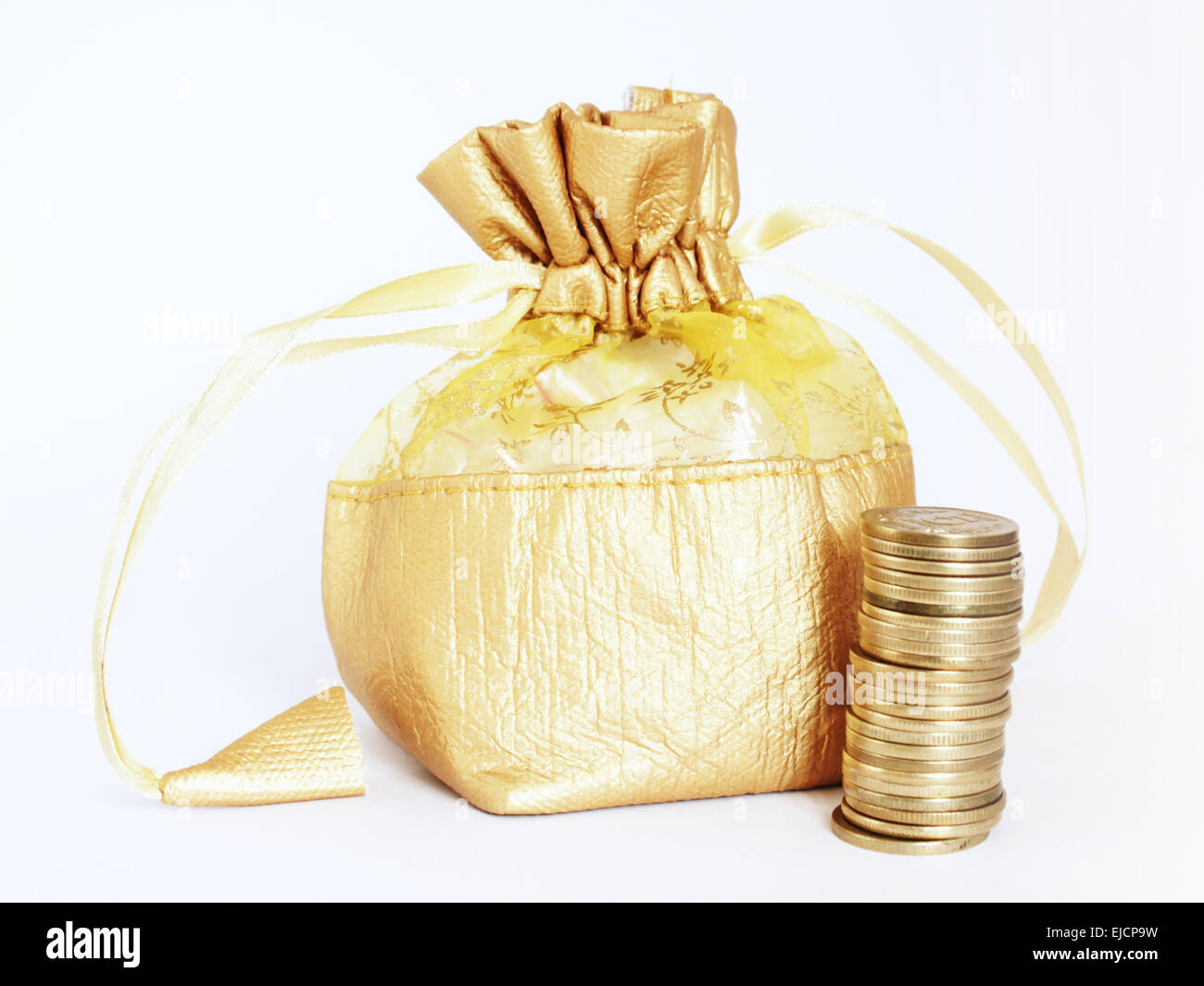 Rupee golden hi-res stock photography and images - Alamy