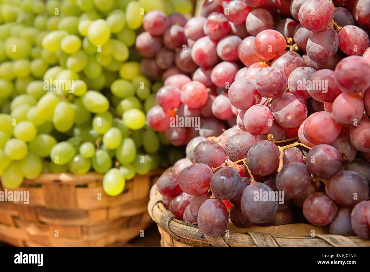 White grape varieties hi-res stock photography and images - Alamy