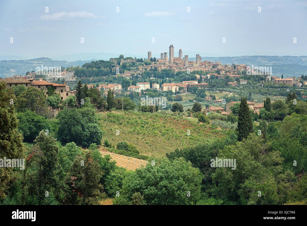 San gimignano medieval hi-res stock photography and images - Alamy