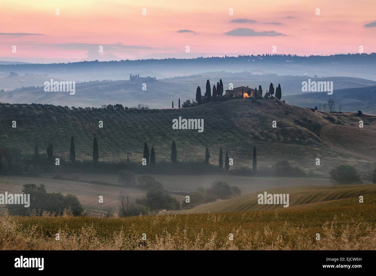 Early morning on countryside Stock Photo - Alamy