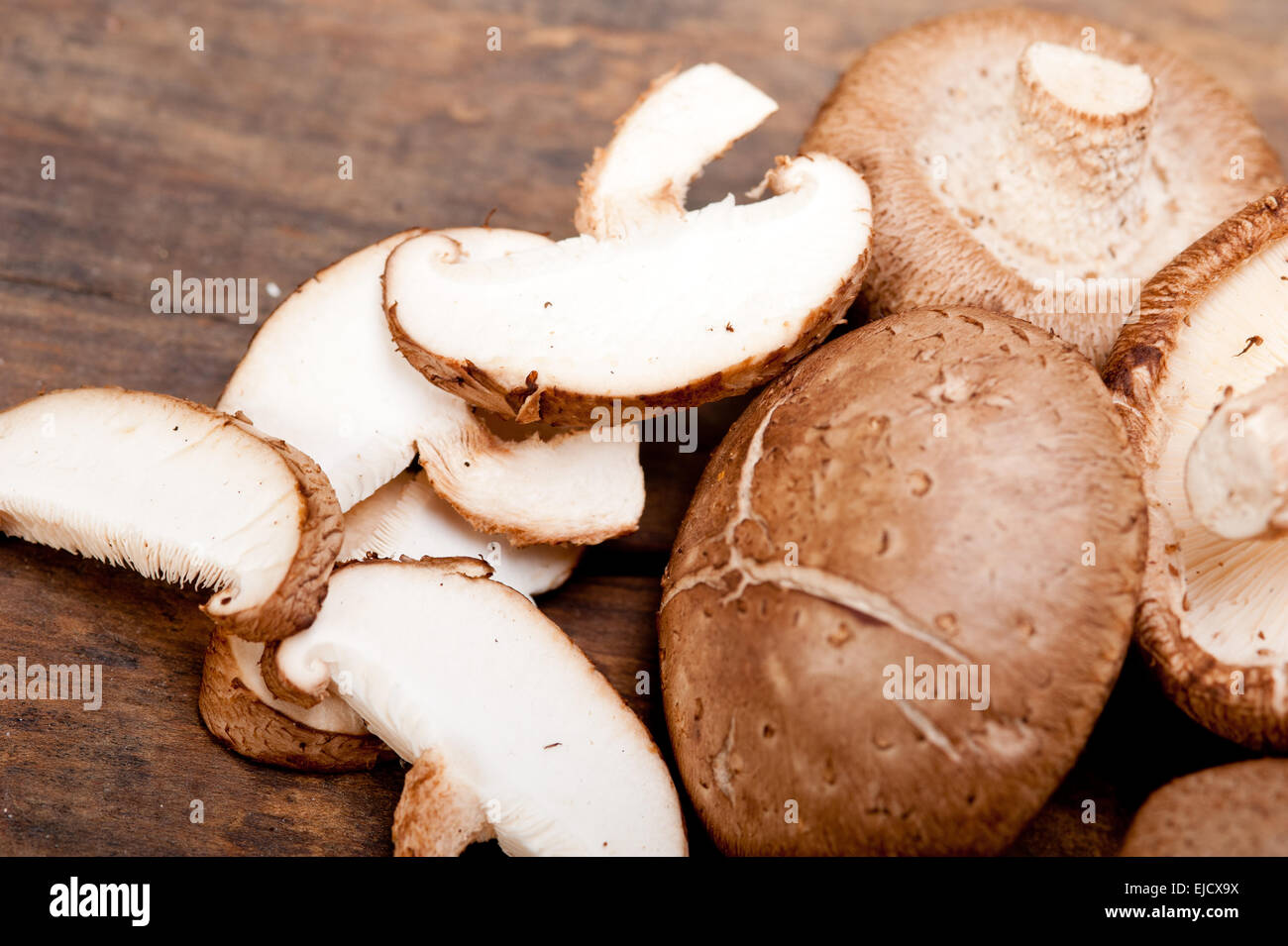 Uncooked vegetarian food mushrooms hi-res stock photography and images ...