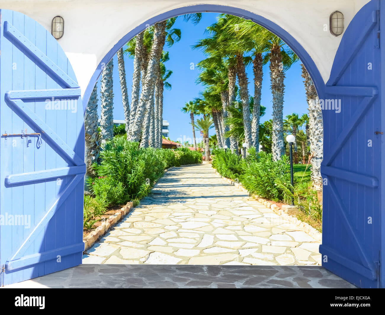 Access arch hi-res stock photography and images - Alamy