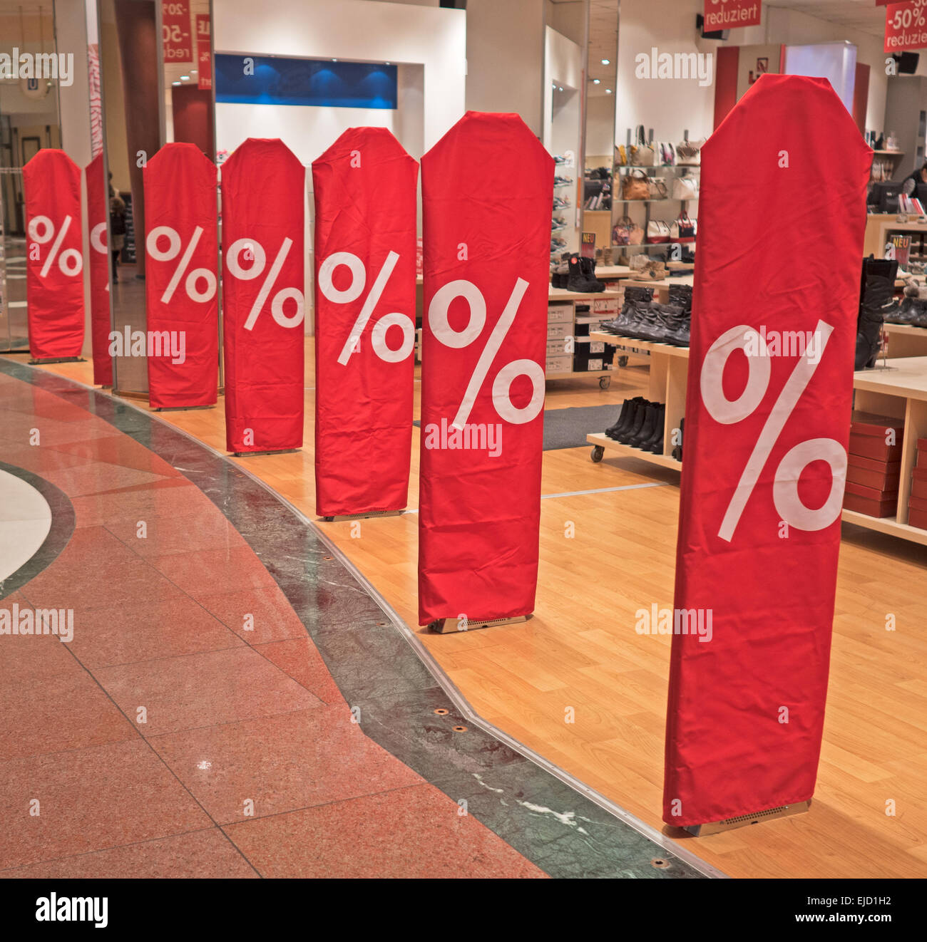 Sign in shopping mall in hi-res stock photography and images - Alamy