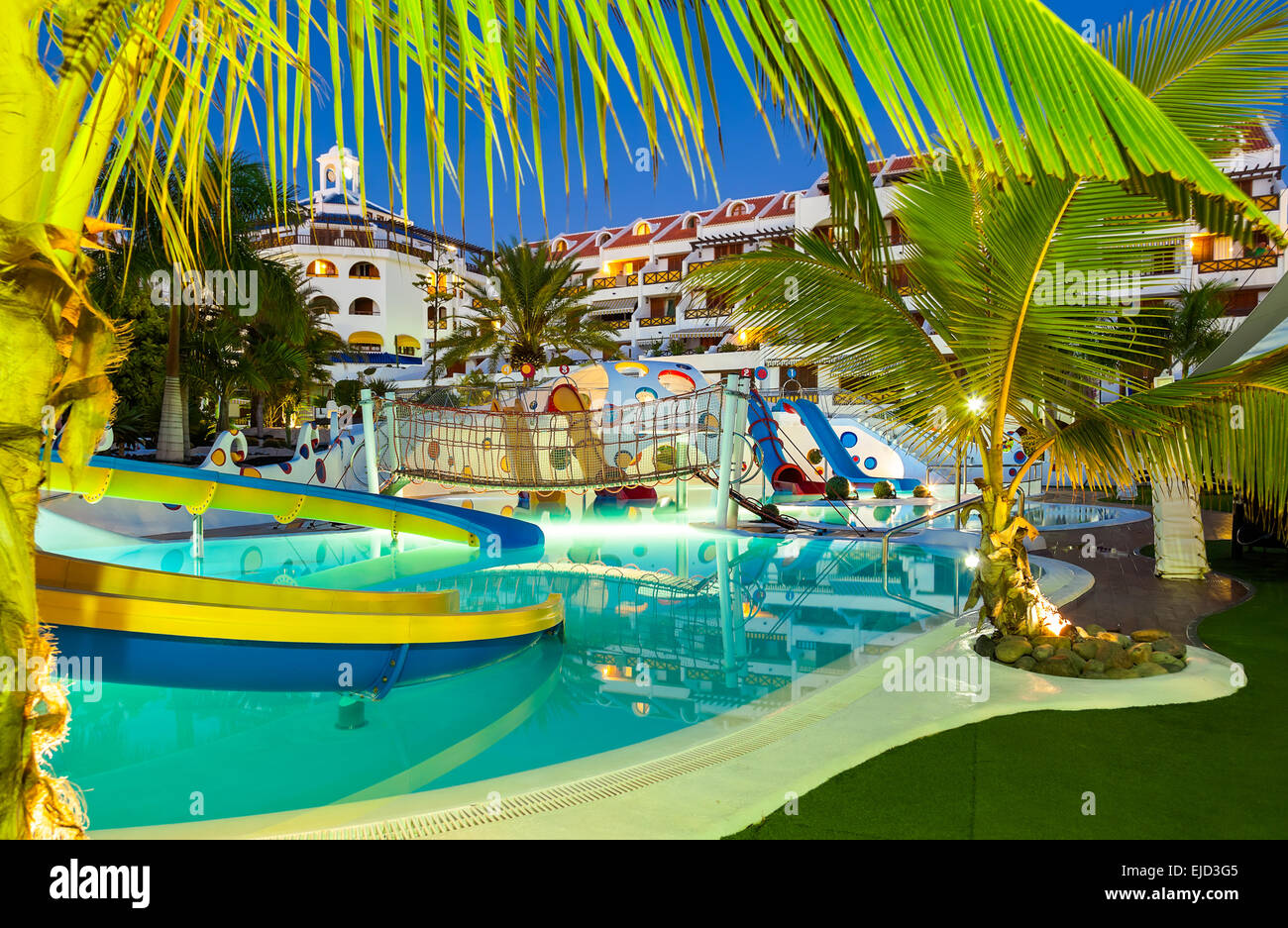 Water pool at night Stock Photo - Alamy