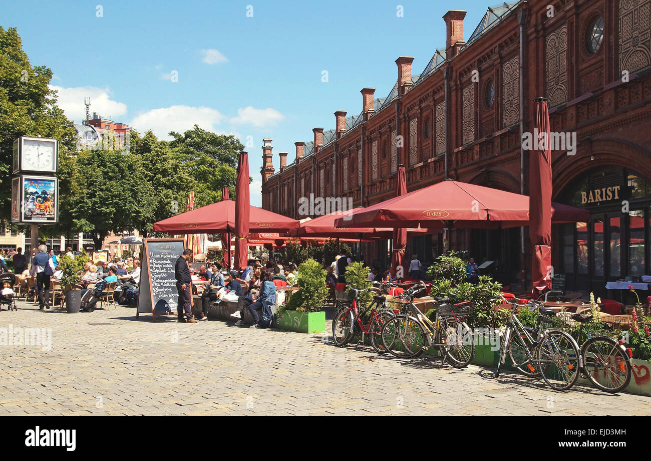 Hackescher markt hi-res stock photography and images - Alamy