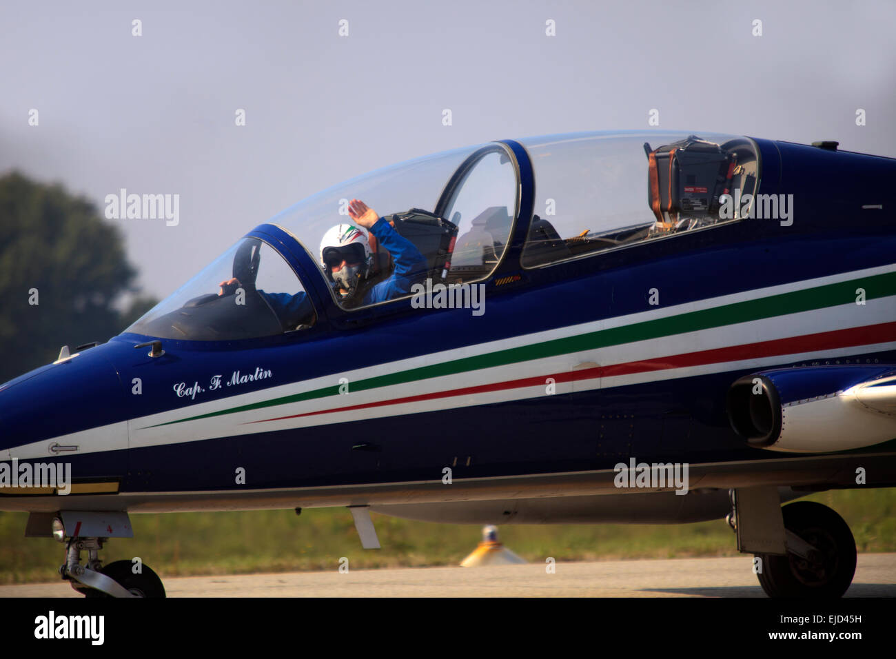 Military airbase Cameri, the Italian acrobatic team "Frecce Tricolori ...