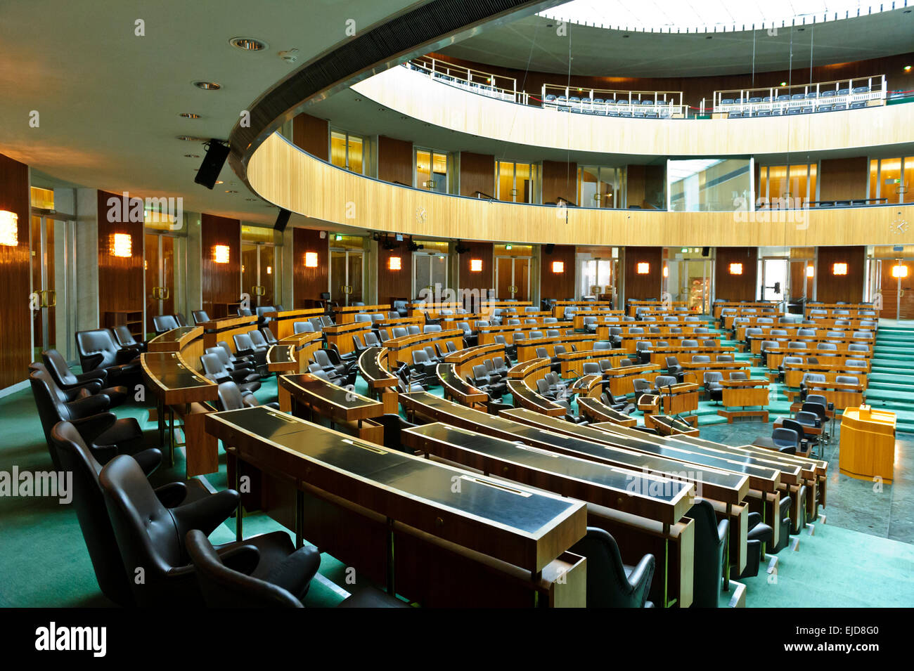 Council chamber room hi-res stock photography and images - Alamy