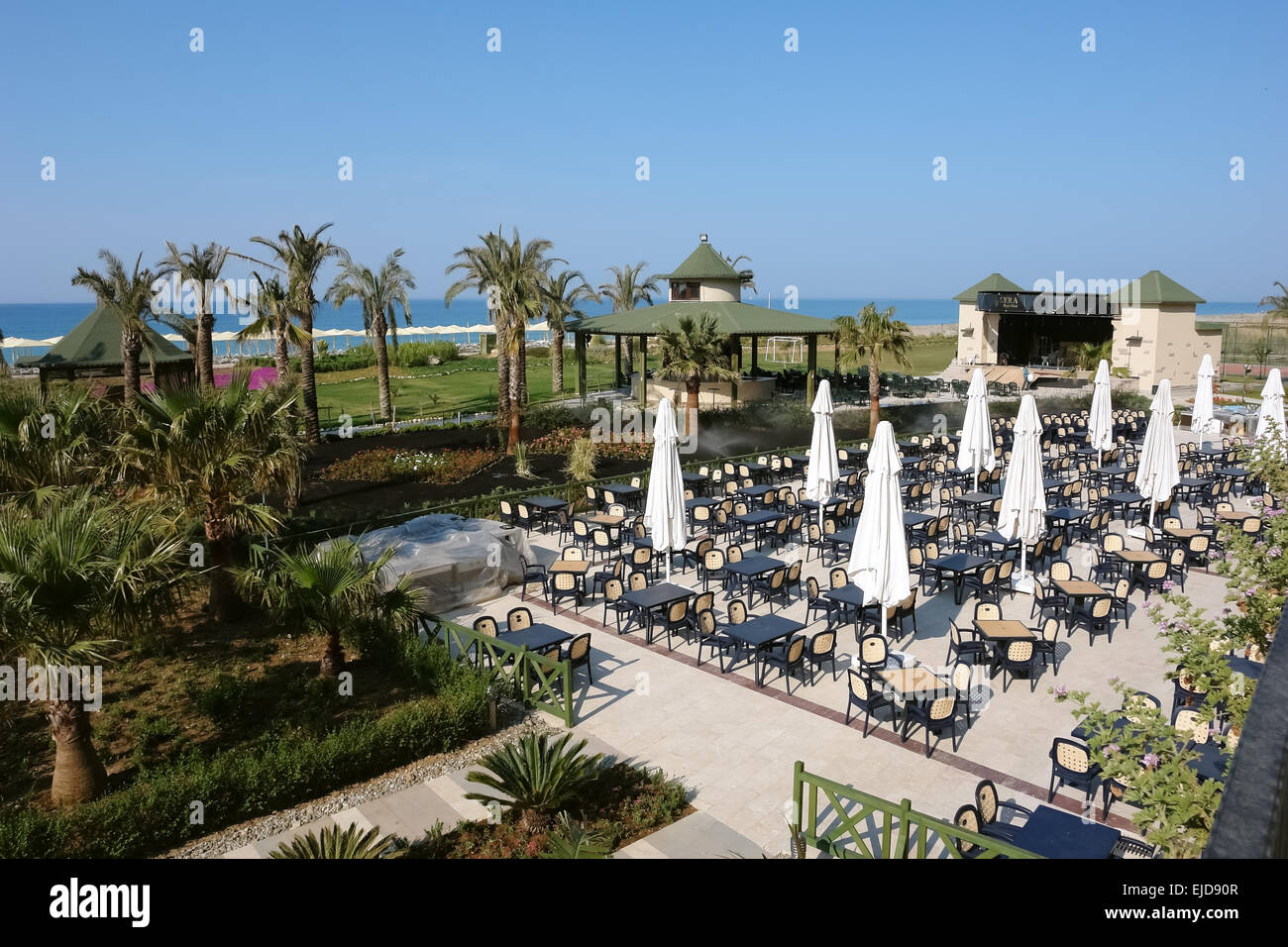 Side resort hi-res stock photography and images - Alamy