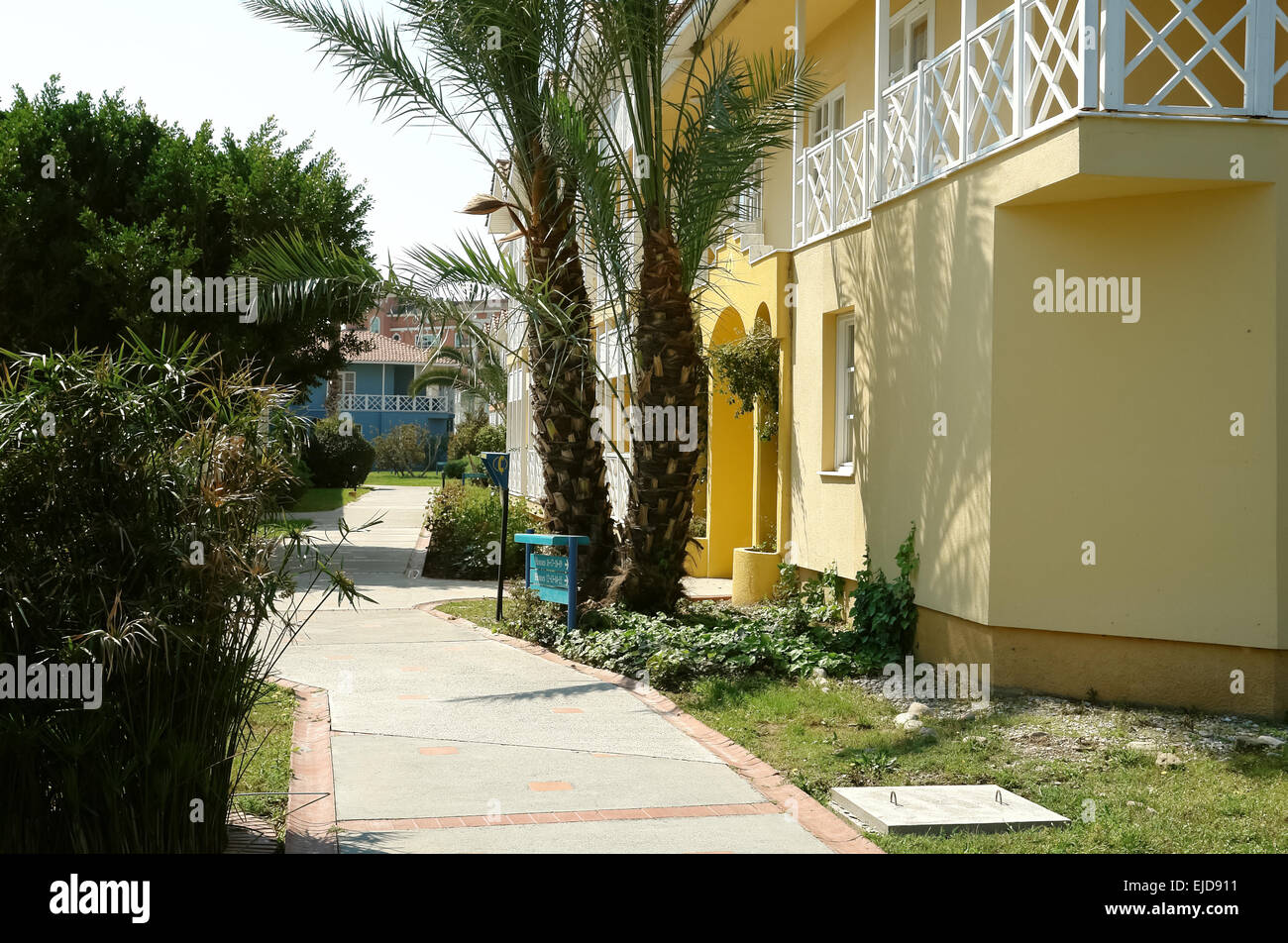 High class garden hi-res stock photography and images - Alamy